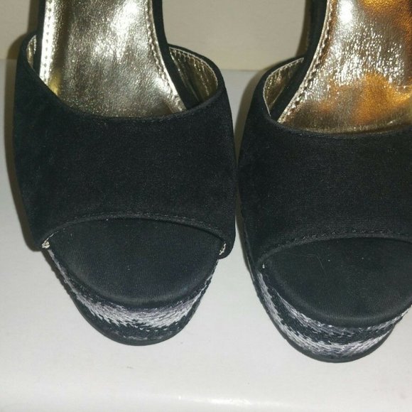 DBDK | Shoes | Dbdk Prerana Heels Black Red Sz 75 | Poshmark